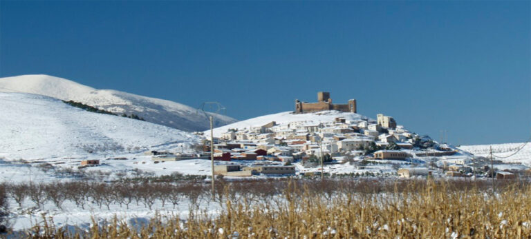 Trasmoz ¿Qué ver y hacer en este pueblo de brujas en España?